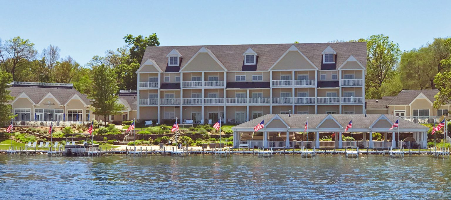 Bay Pointe Inn | Bay Pointe