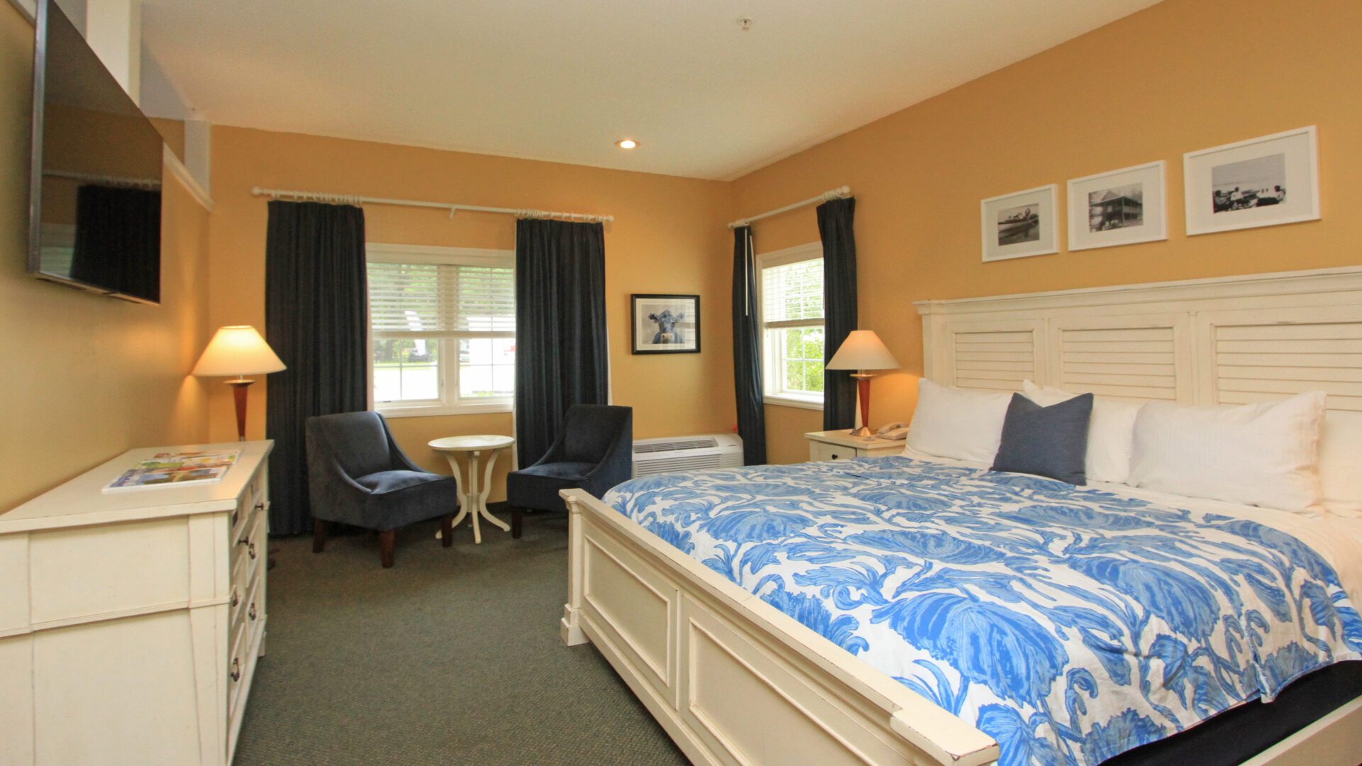 Bay Pointe Inn | Bay Pointe